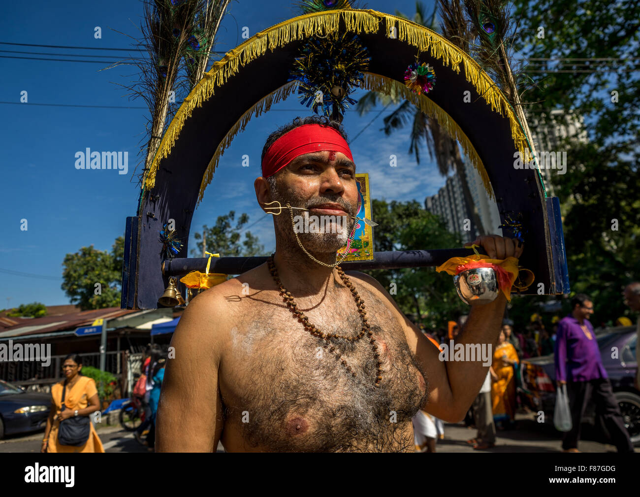 Man piercing in thaipusam hi-res stock photography and images - Alamy