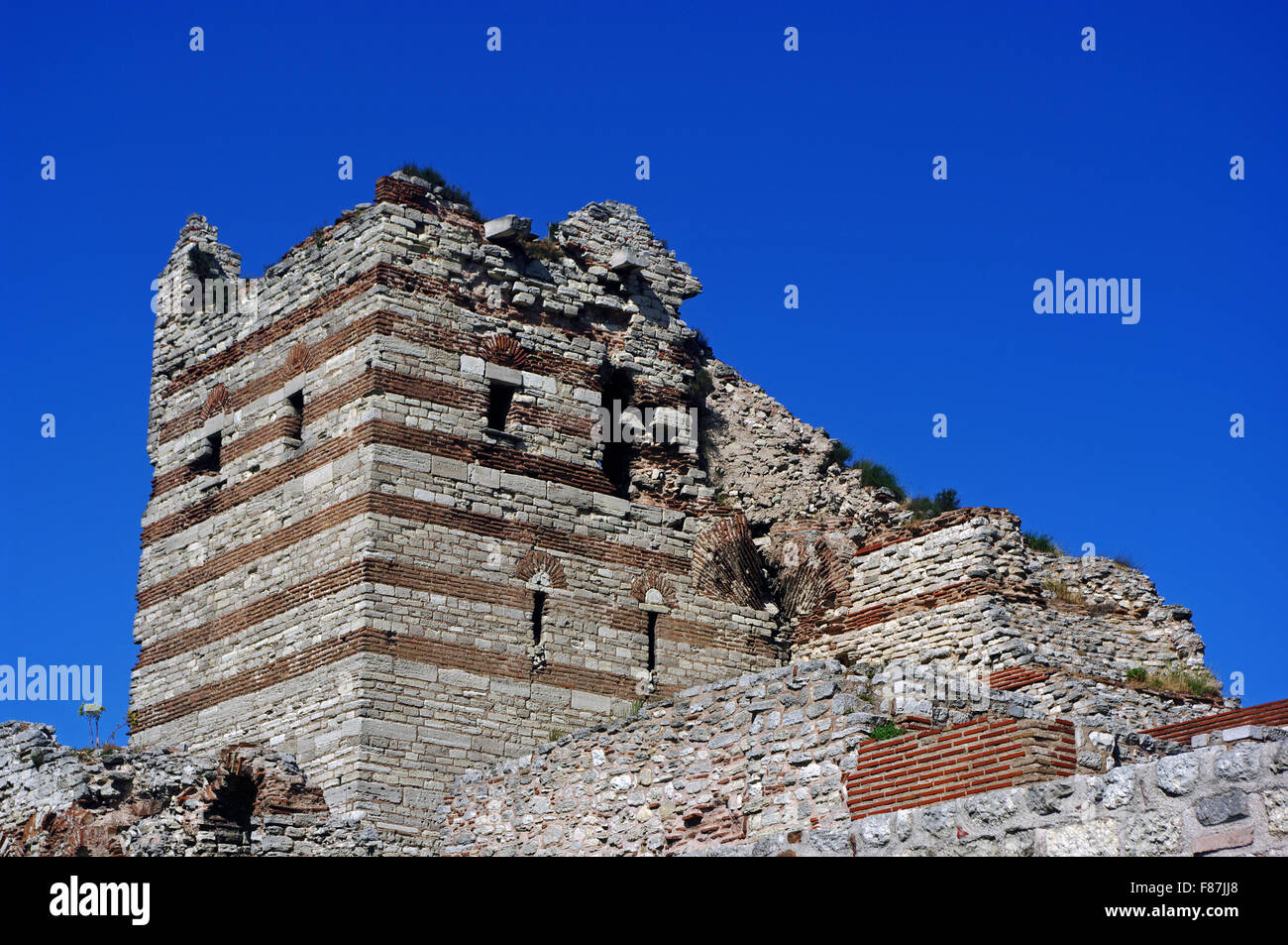 City wall istanbul hi-res stock photography and images - Alamy