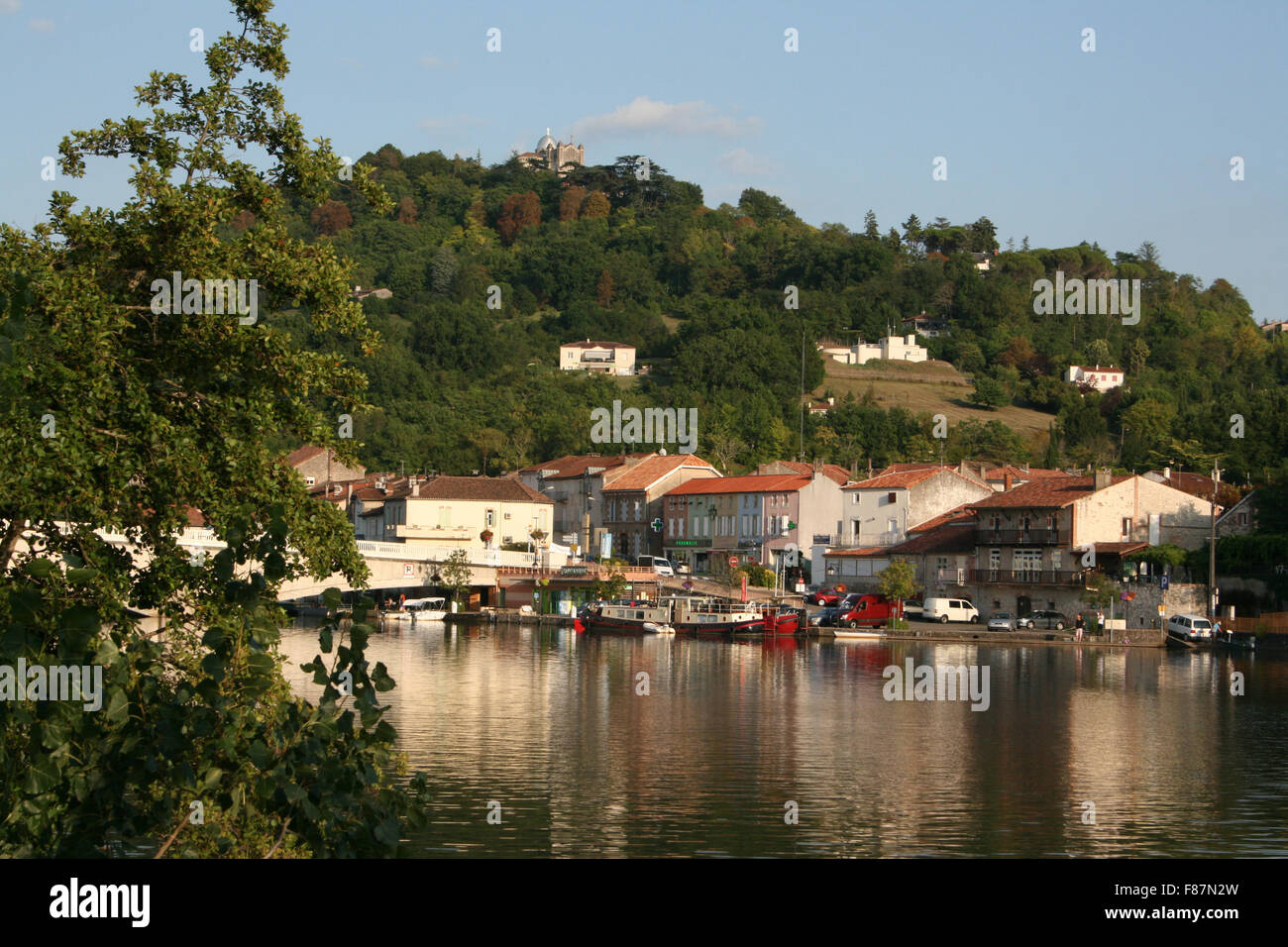Penne river hi-res stock photography and images - Alamy