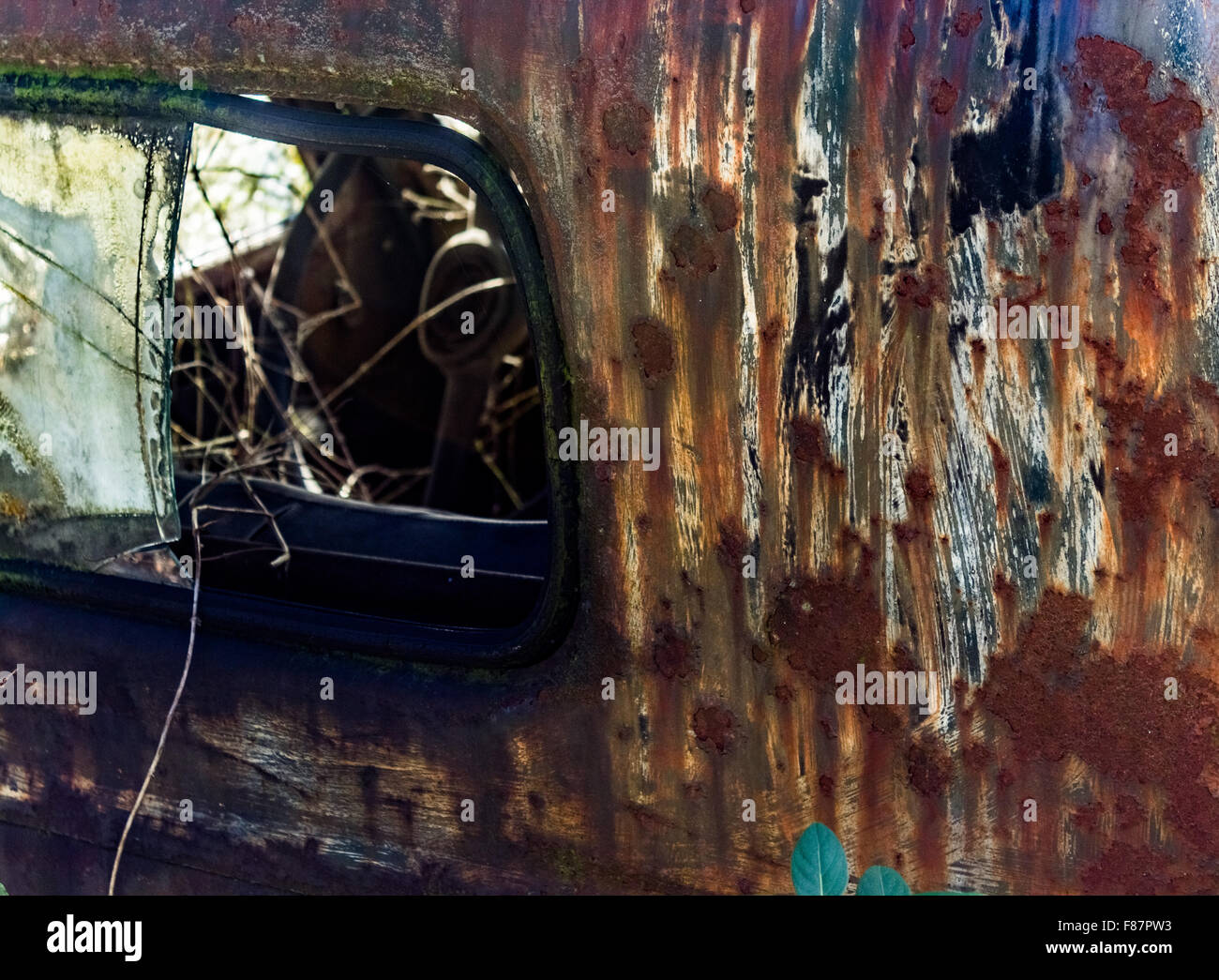 Old junk cars in hi-res stock photography and images - Alamy