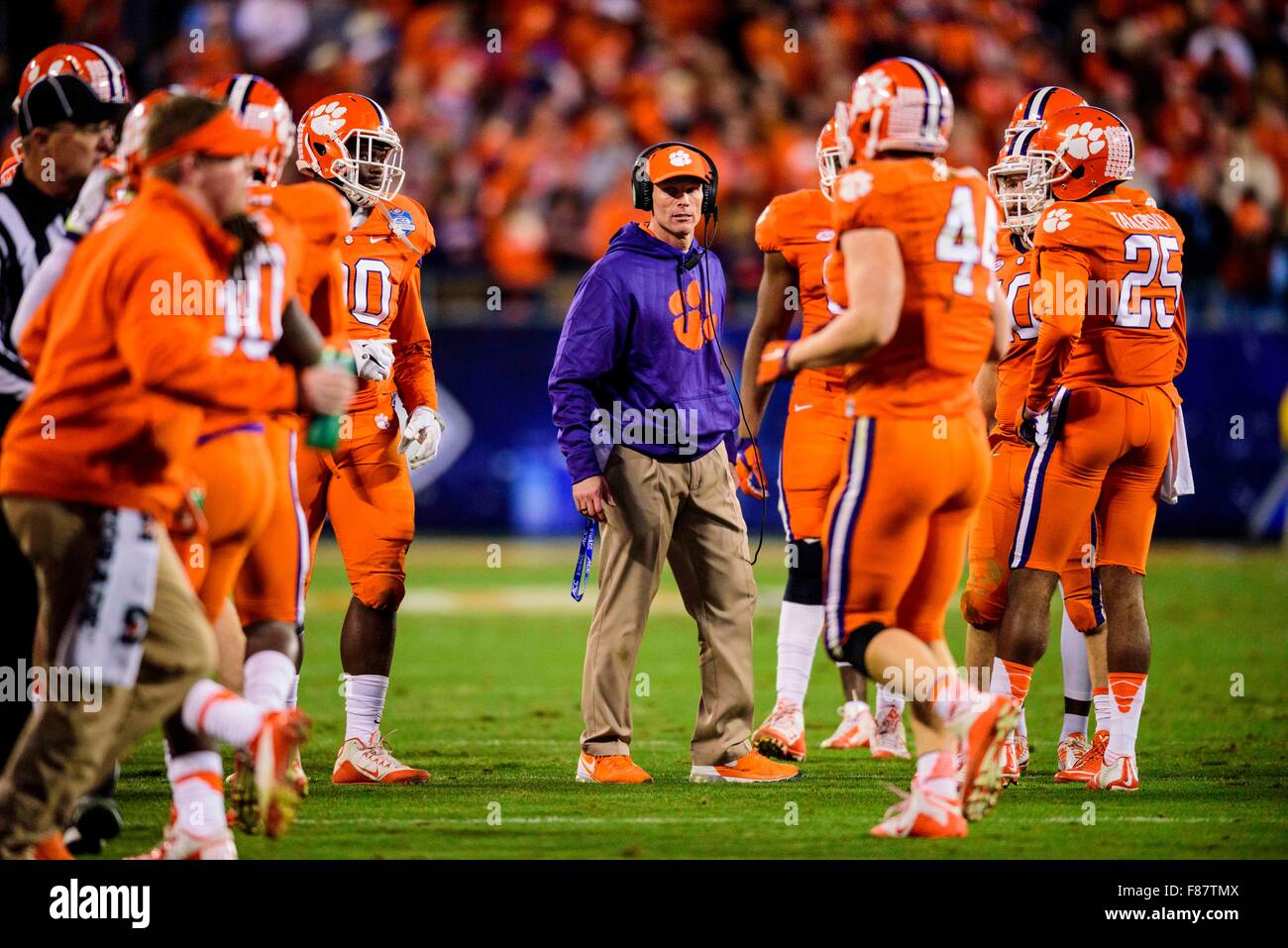 Clemson defensive coordinator Brent Venables during the ACC College ...