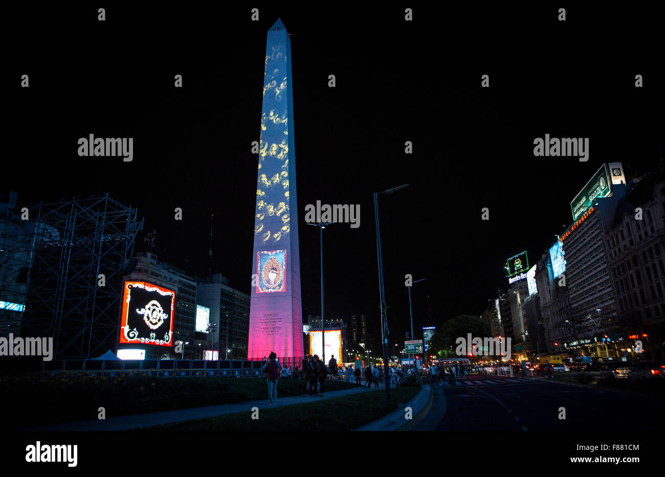 Buenos Aires, Argentina. 6th Dec, 2015. Images of "filete porteno" are ...