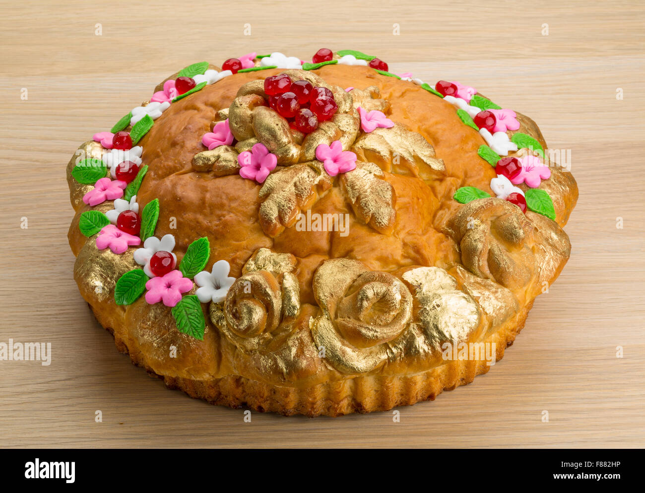 Karavay - Russian traditional bread on the desk Stock Photo - Alamy