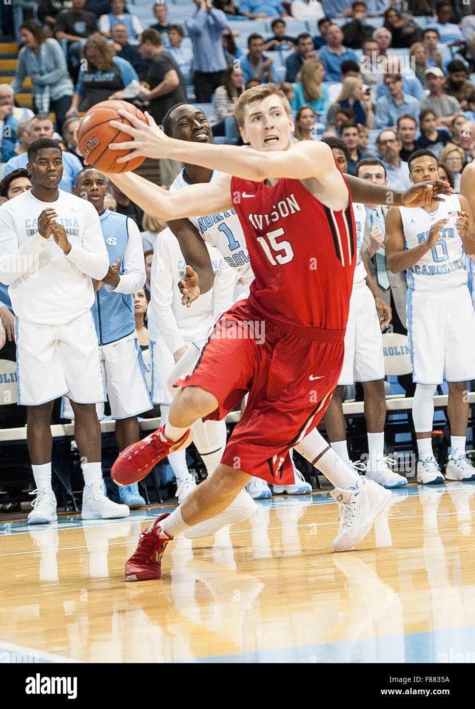 Davidson wildcats mens basketball hi-res stock photography and images ...