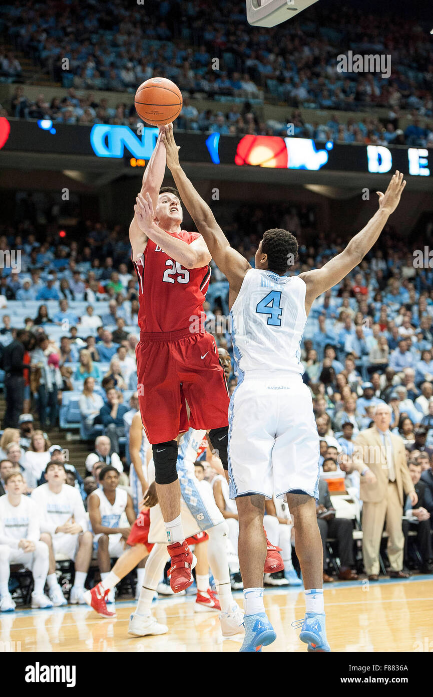 Chapel Hill, North Carolina, USA. 6th December, 2015. Davidson Wildcats ...
