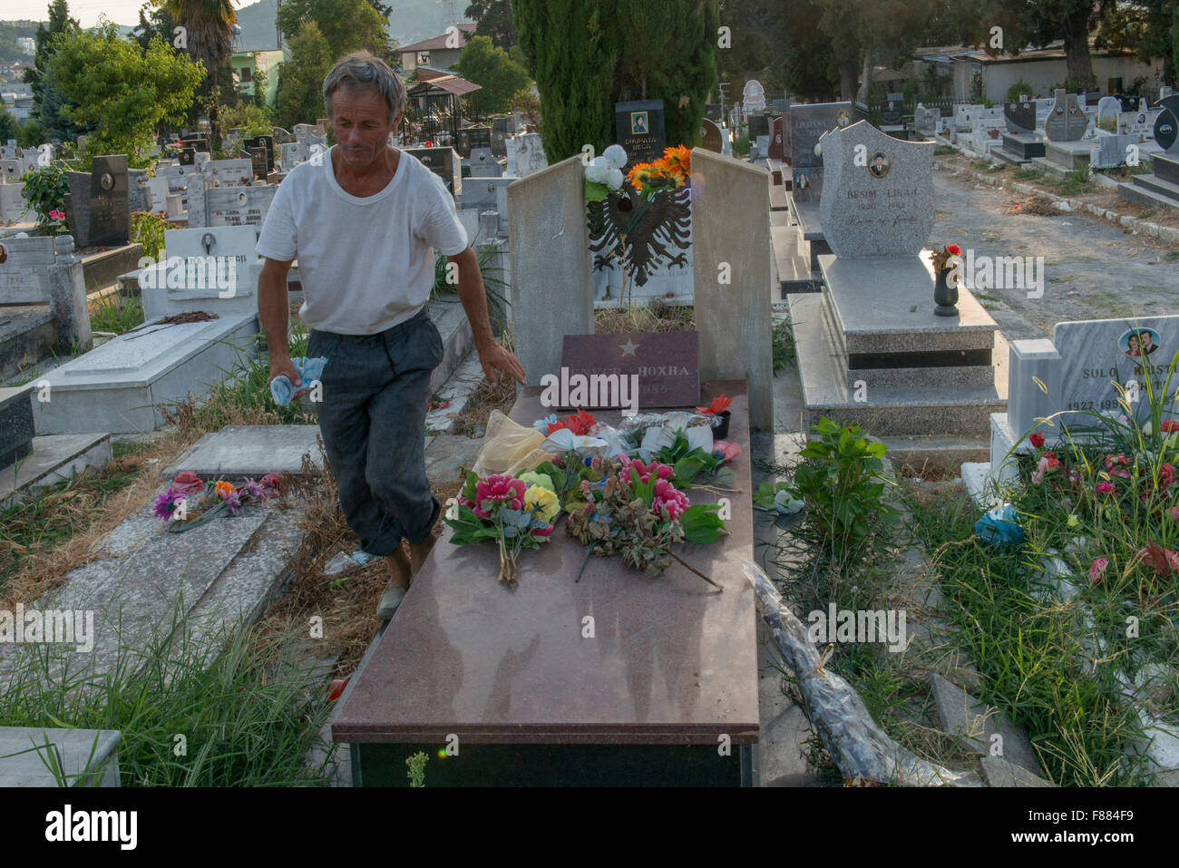 Former Socialist President Enver Hoxha's Tomb, Varreza e Sharrës ...