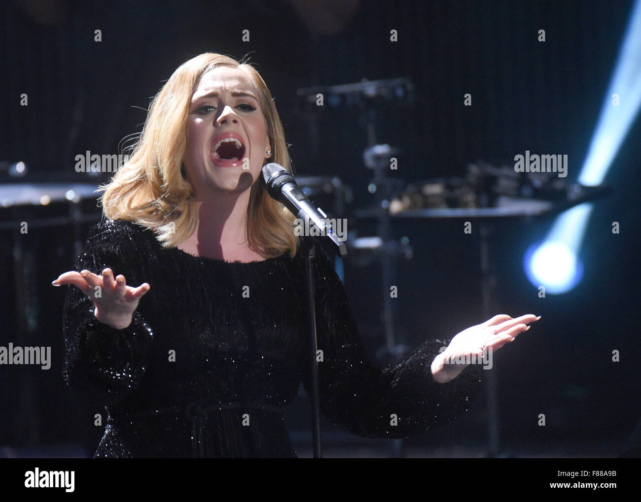 Huerth, Germany. 06th Dec, 2015. The singer Adele performs on stage ...