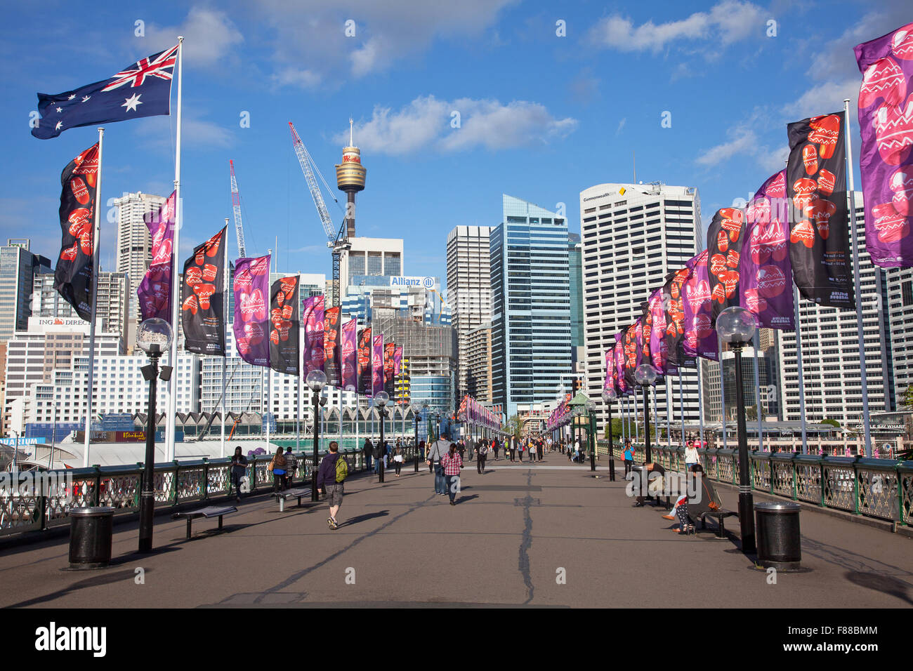 Pyrmont bridge hi-res stock photography and images - Alamy