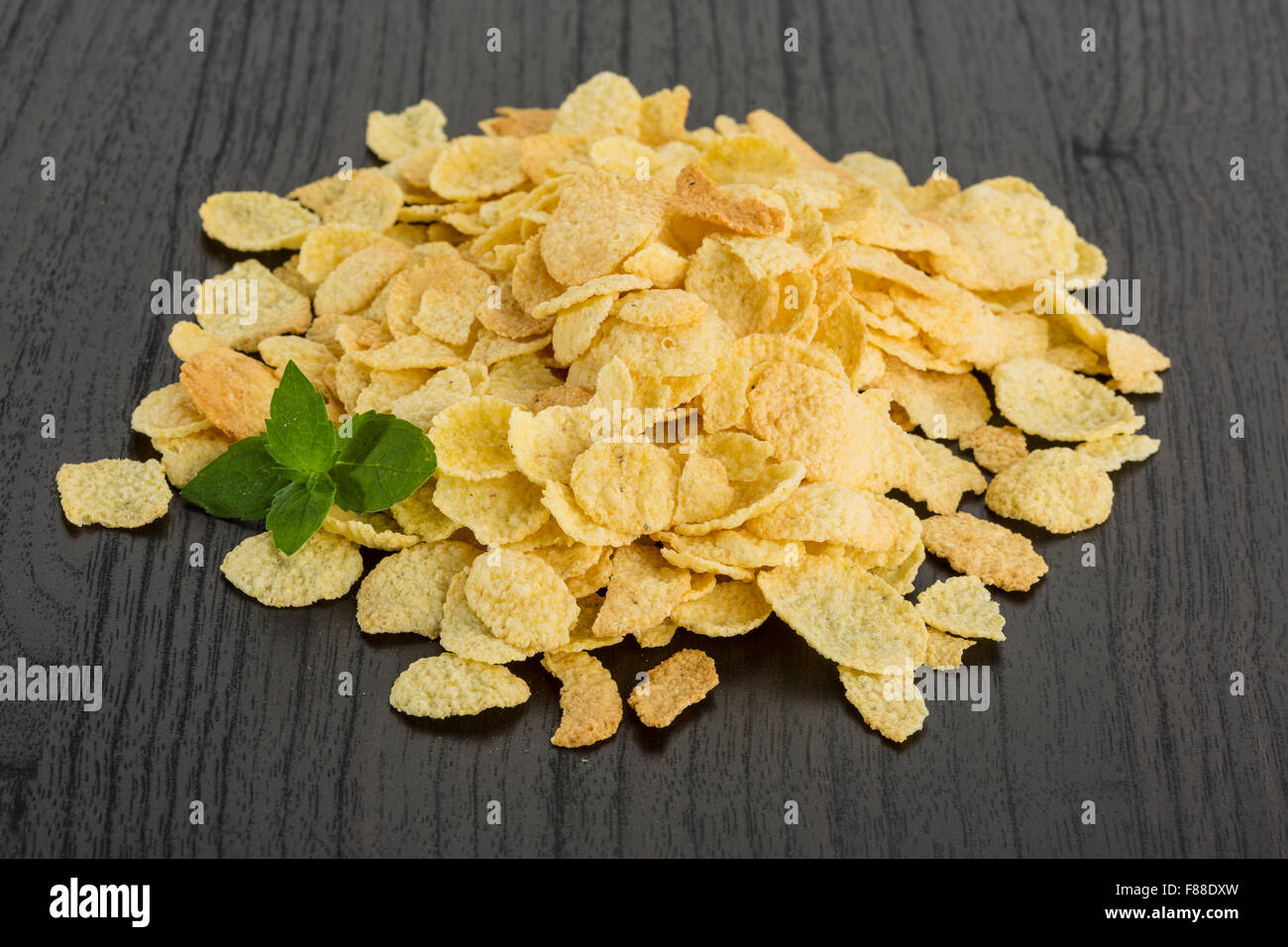 Corn flakes with mint leaves Stock Photo - Alamy