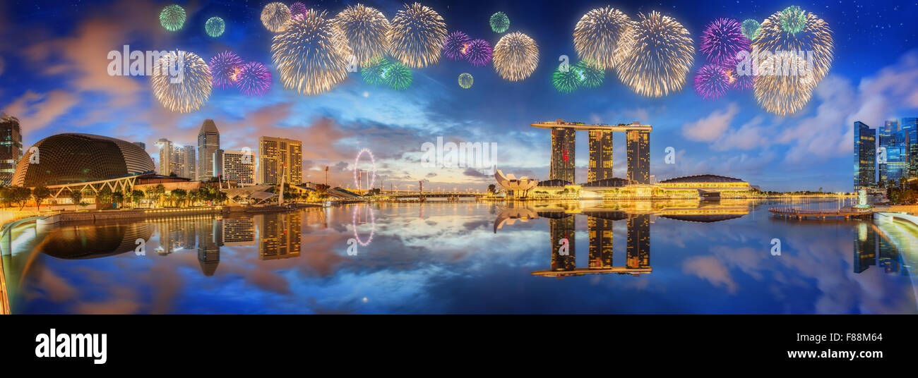 View panorama exploding fireworks hi-res stock photography and images ...
