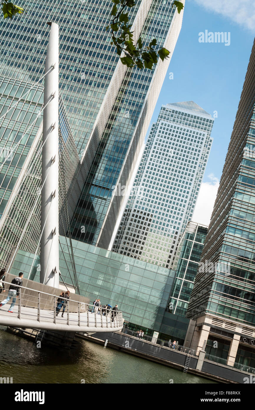 Canary Wharf - London UK - The Wilkinson Bridge Stock Photo - Alamy