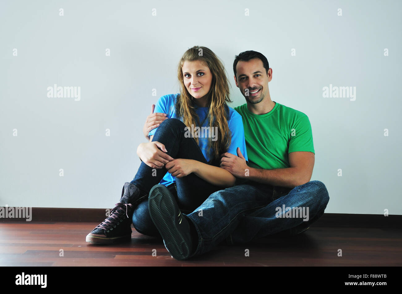 Cuple in love hi-res stock photography and images - Alamy