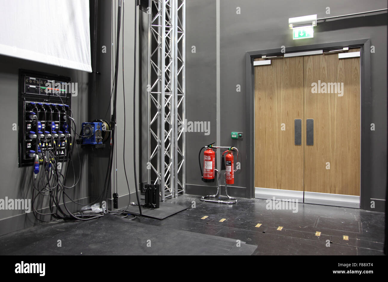 Victorian theatre stage hi-res stock photography and images - Alamy