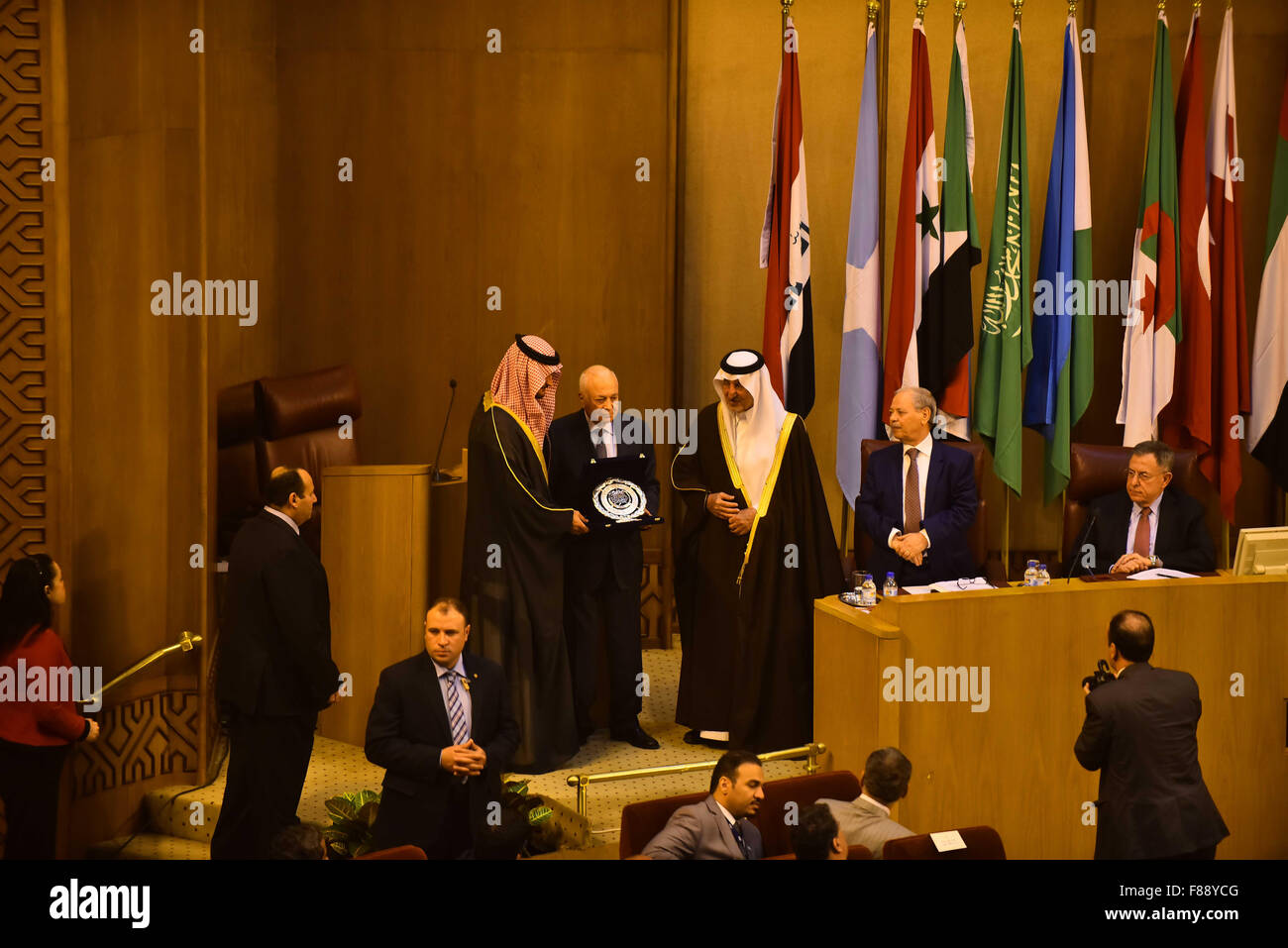 Cairo, Egypt. 7th Dec, 2015. Members of Arab thought foundation take ...