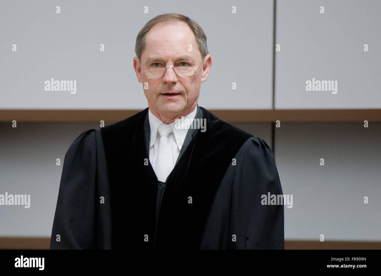 Celle, Germany. 07th Dec, 2015. The presiding judge Henning Meier ...
