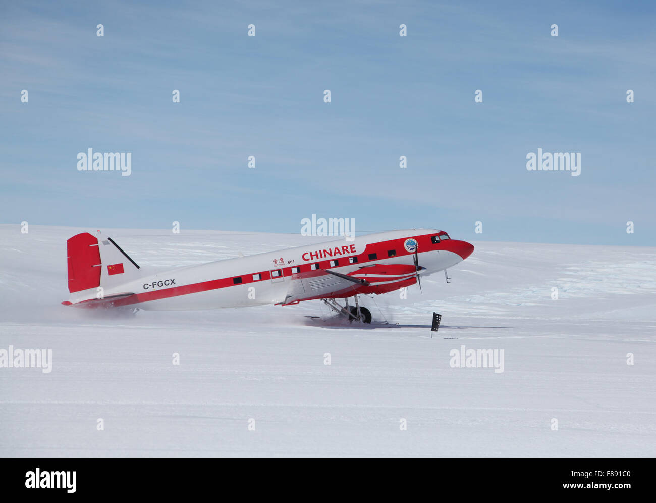 Antarctica chinese research base hi-res stock photography and images ...