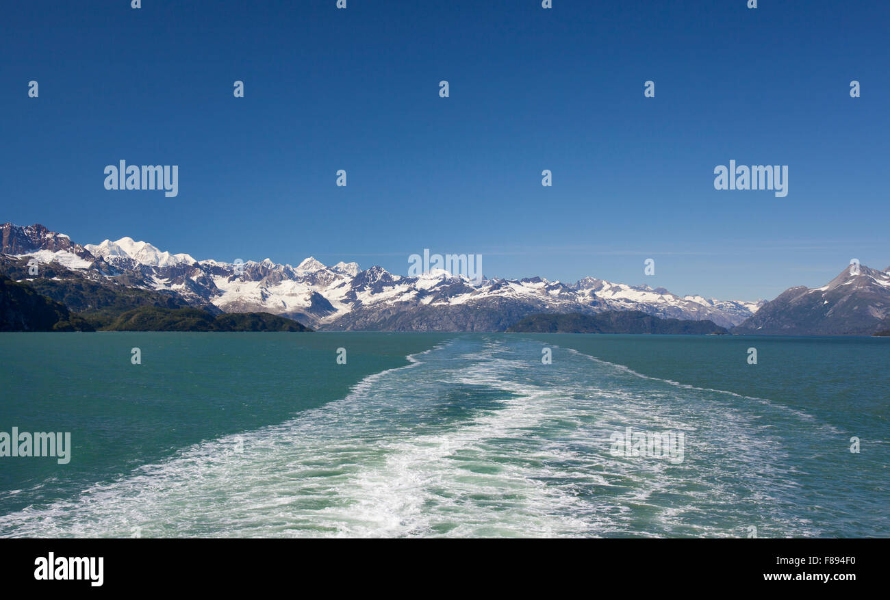 ship wake leaving alaska Stock Photo - Alamy