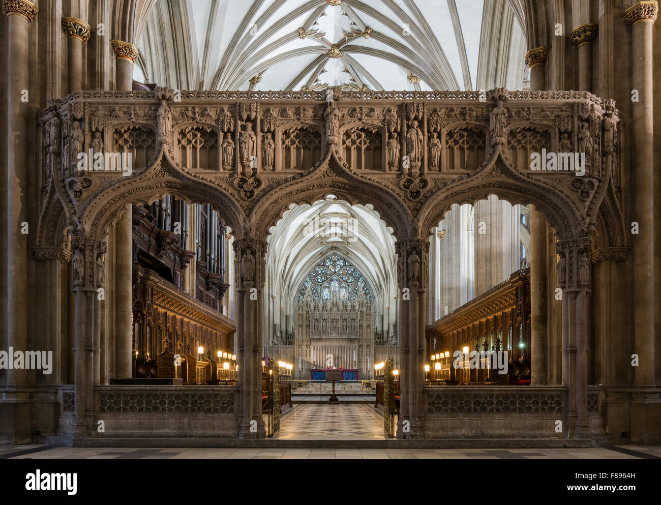 Quire screen hi-res stock photography and images - Alamy
