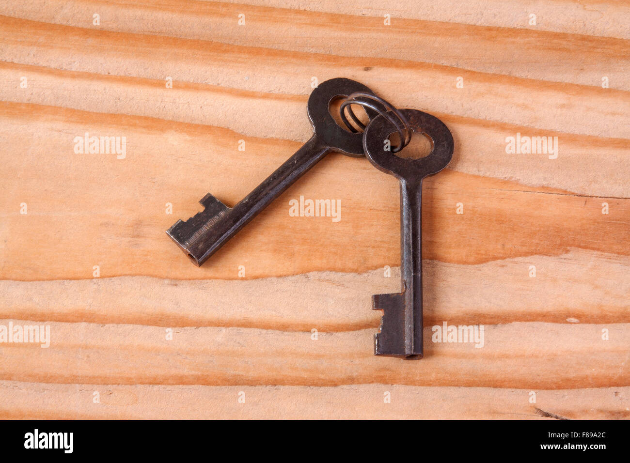 Old Fashioned Keys Stock Photo - Alamy
