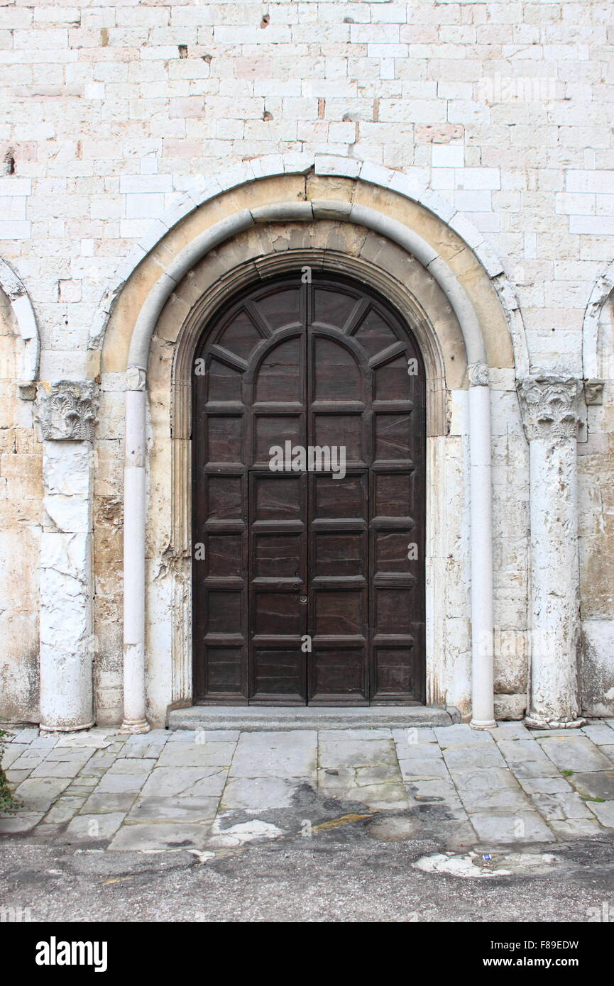 Wooden old style front door Stock Photo - Alamy
