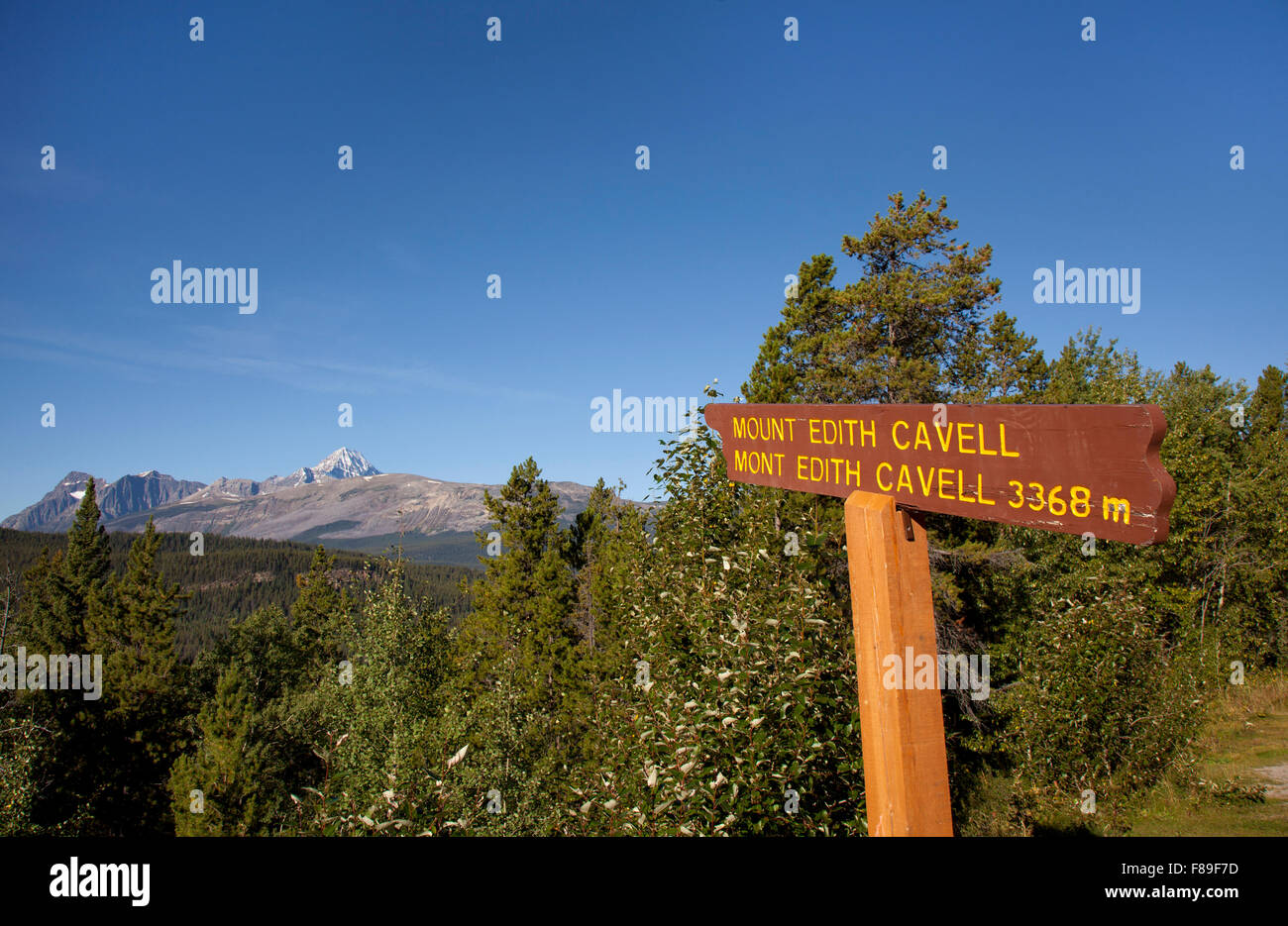 Mount edith cavell hi-res stock photography and images - Alamy