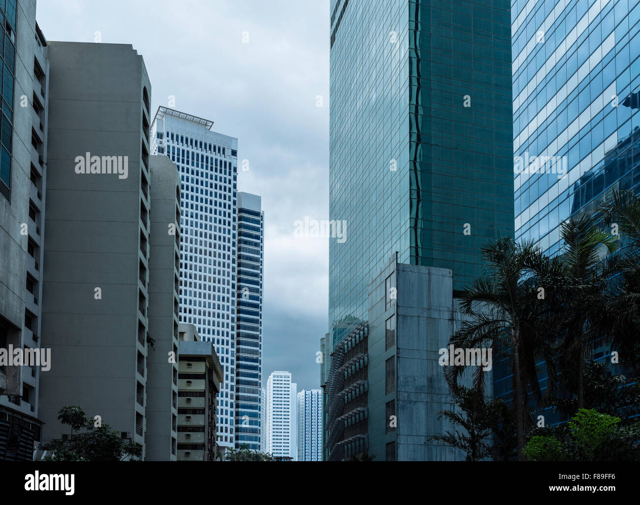 Manila philippines modern architecture hi-res stock photography and ...