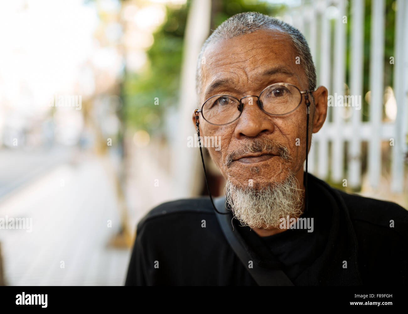 Manila man hi-res stock photography and images - Alamy