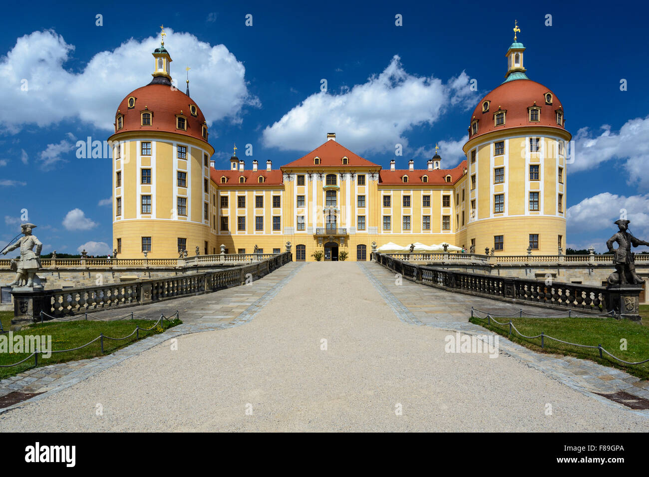 Moritzburg castle hi-res stock photography and images - Alamy