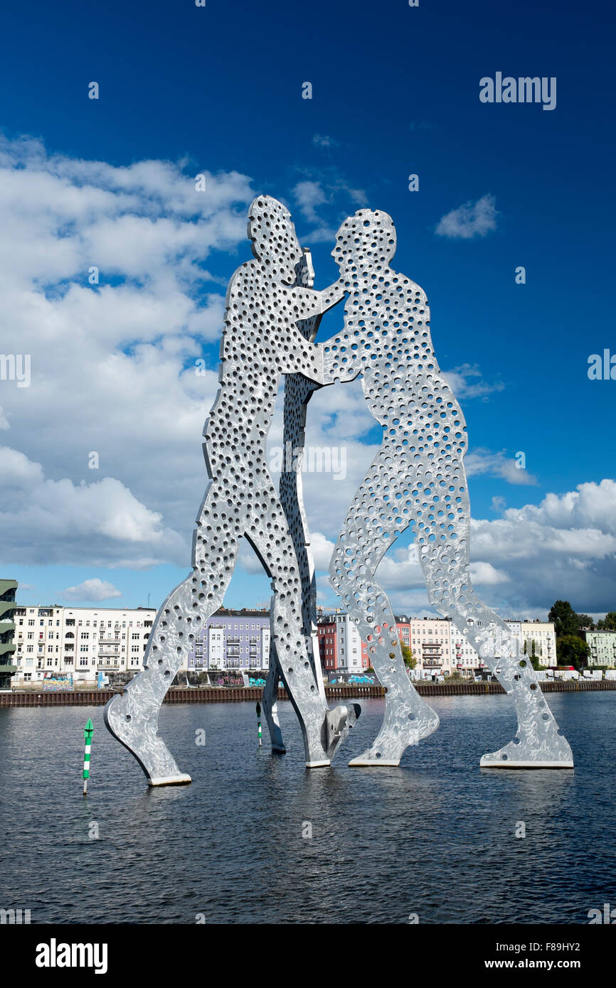 Molecule sculptures hi-res stock photography and images - Alamy