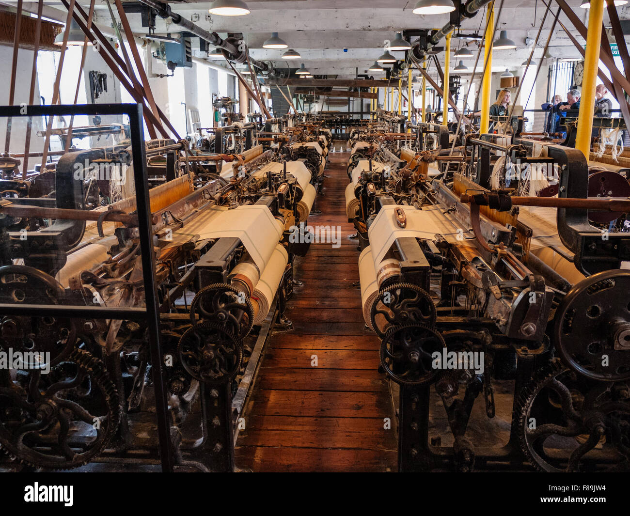 Quarry bank mill hi-res stock photography and images - Alamy