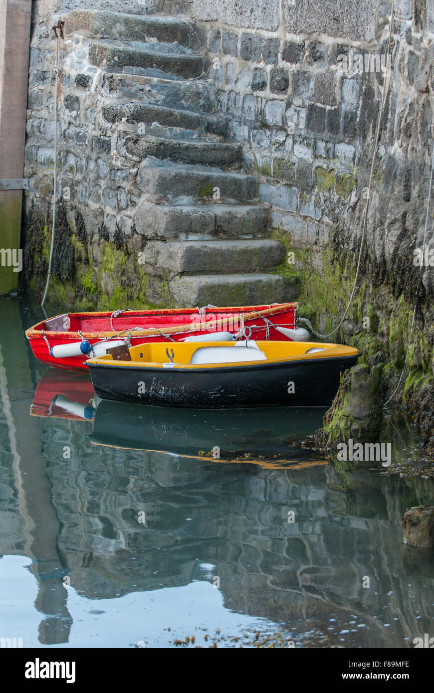 Dingy steps hi-res stock photography and images - Alamy