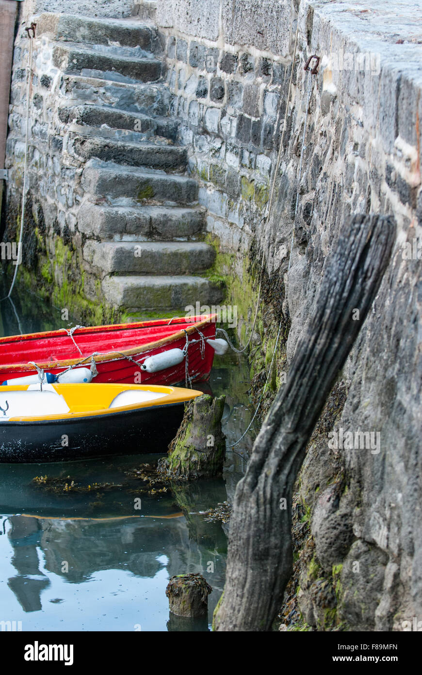 Harbor steps hi-res stock photography and images - Alamy