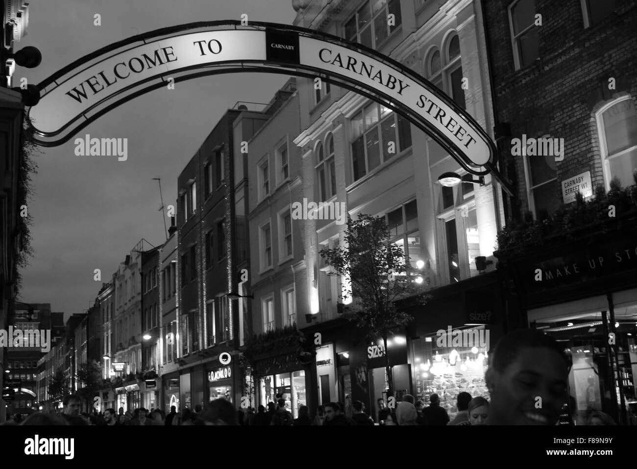 Carnaby street sign hi-res stock photography and images - Alamy