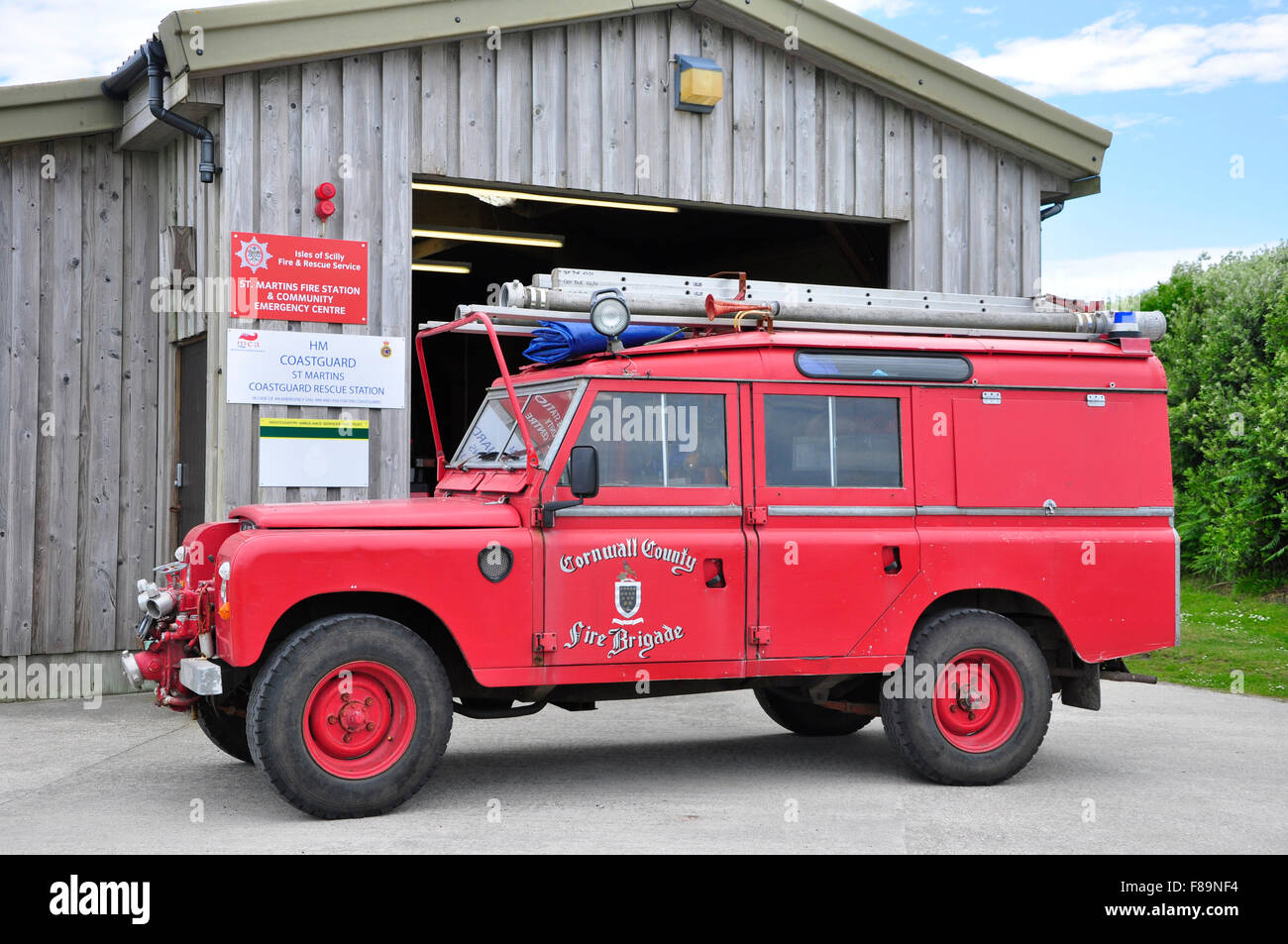 Fire Engine outside Fire station on St Martins, Isles of Scilly ...