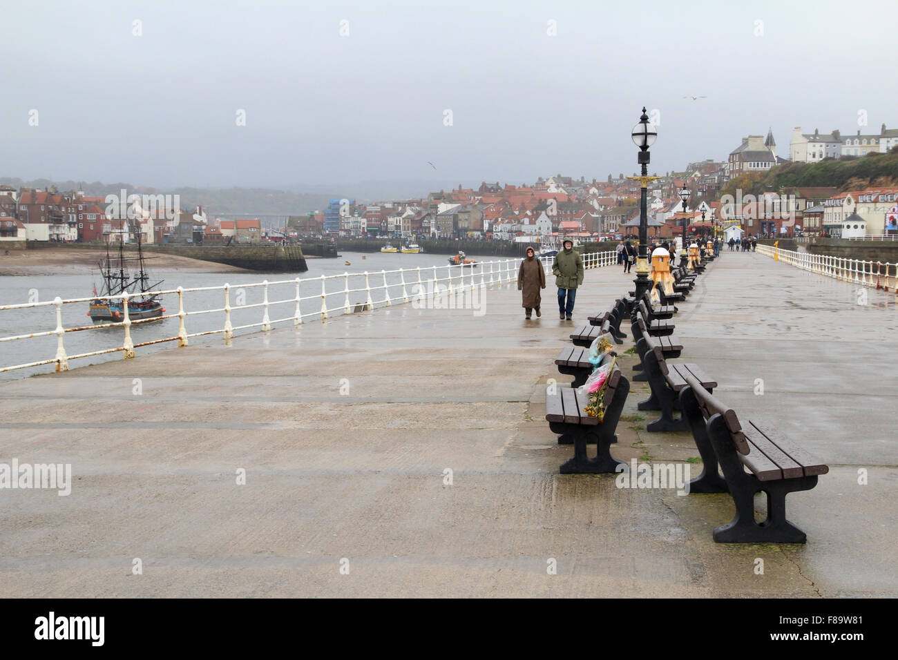 Whitby promenade in the rain Stock Photo - Alamy