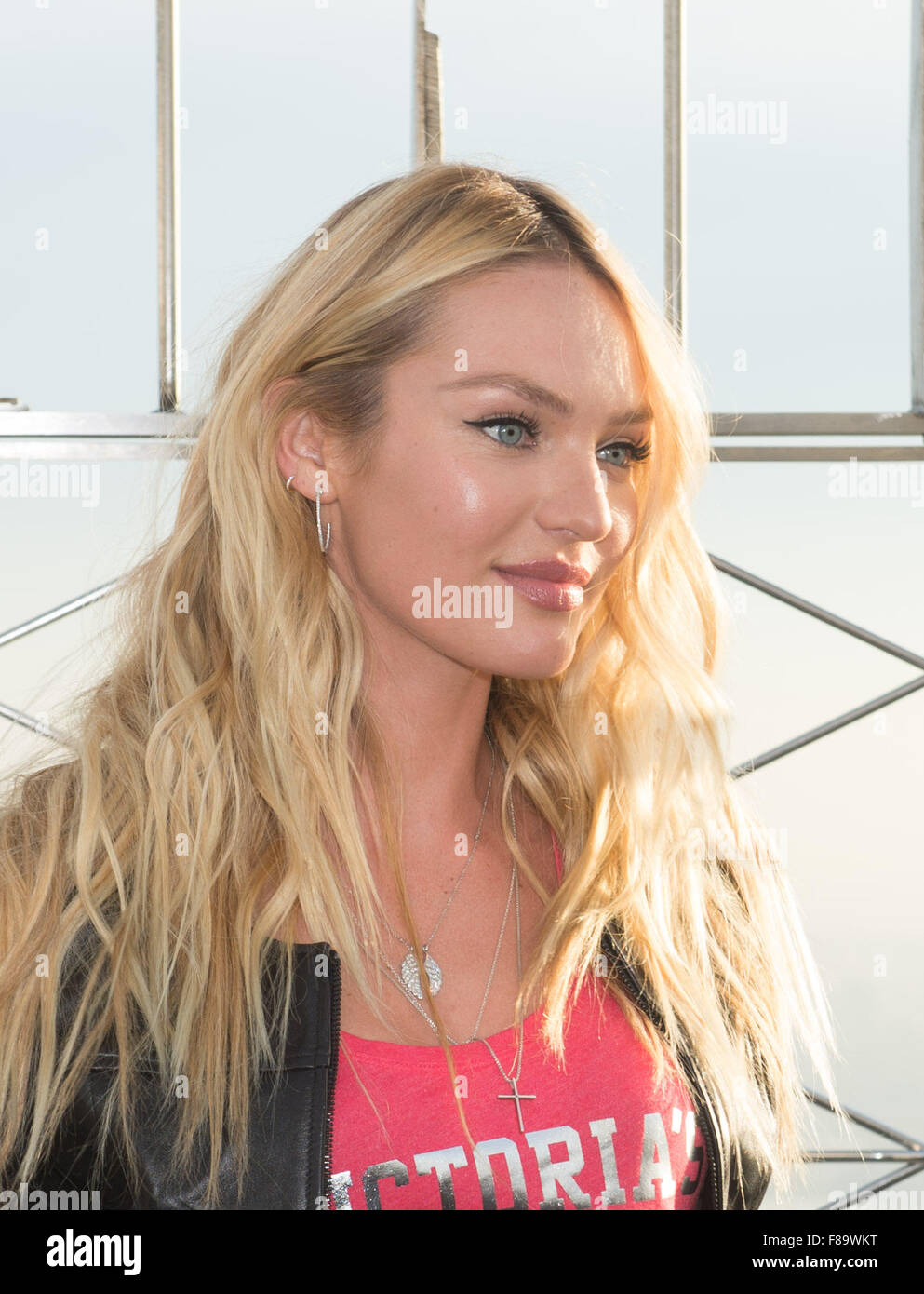 6202 7 hi-res stock photography and images - Alamy