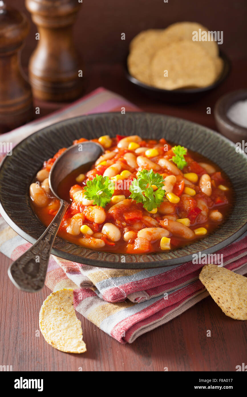 mexican veggie chilli in plate Stock Photo - Alamy