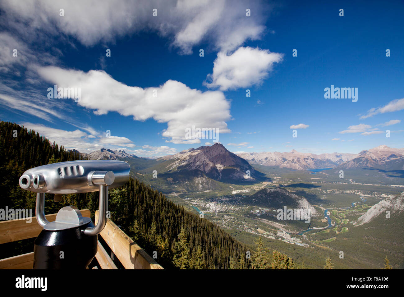 Banff town alberta hi-res stock photography and images - Alamy