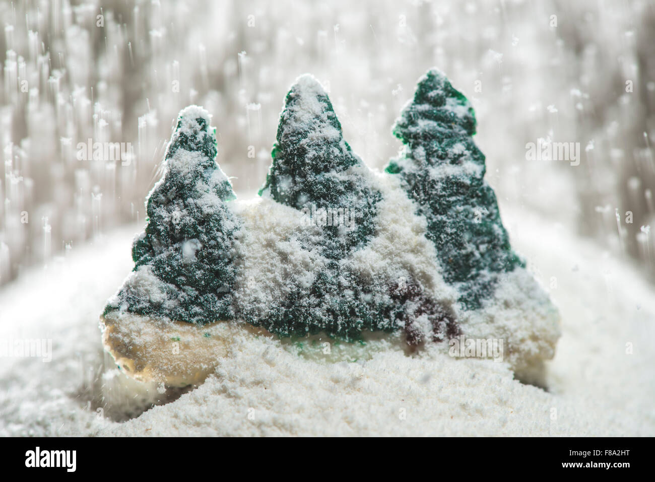 Miniature figures nature hi-res stock photography and images - Alamy
