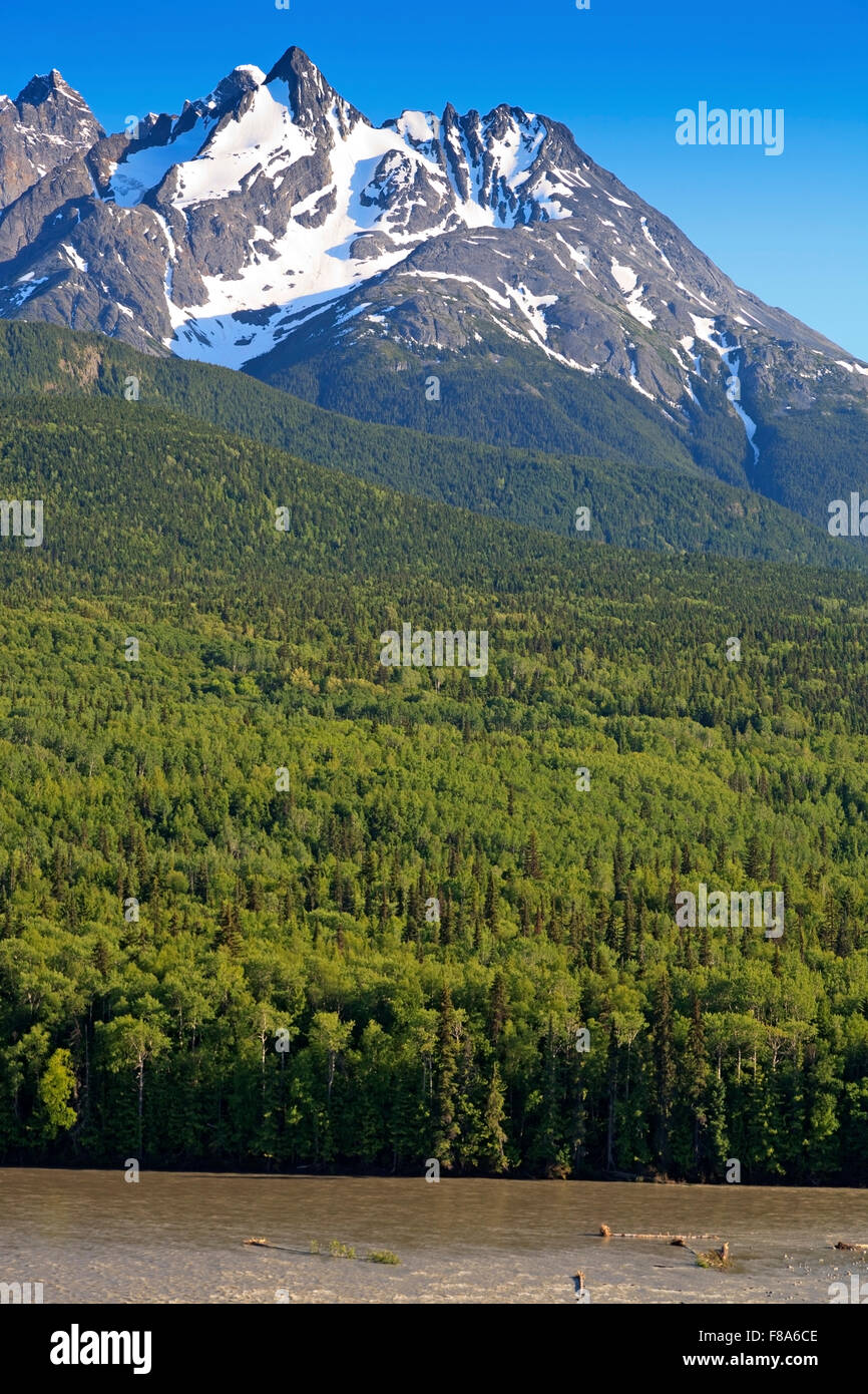 Skeena mountain range hi-res stock photography and images - Alamy