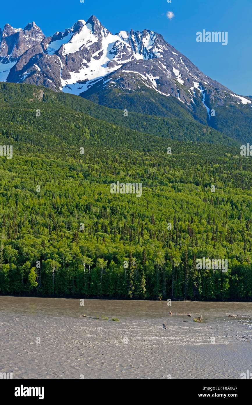 Skeena mountain range hi-res stock photography and images - Alamy