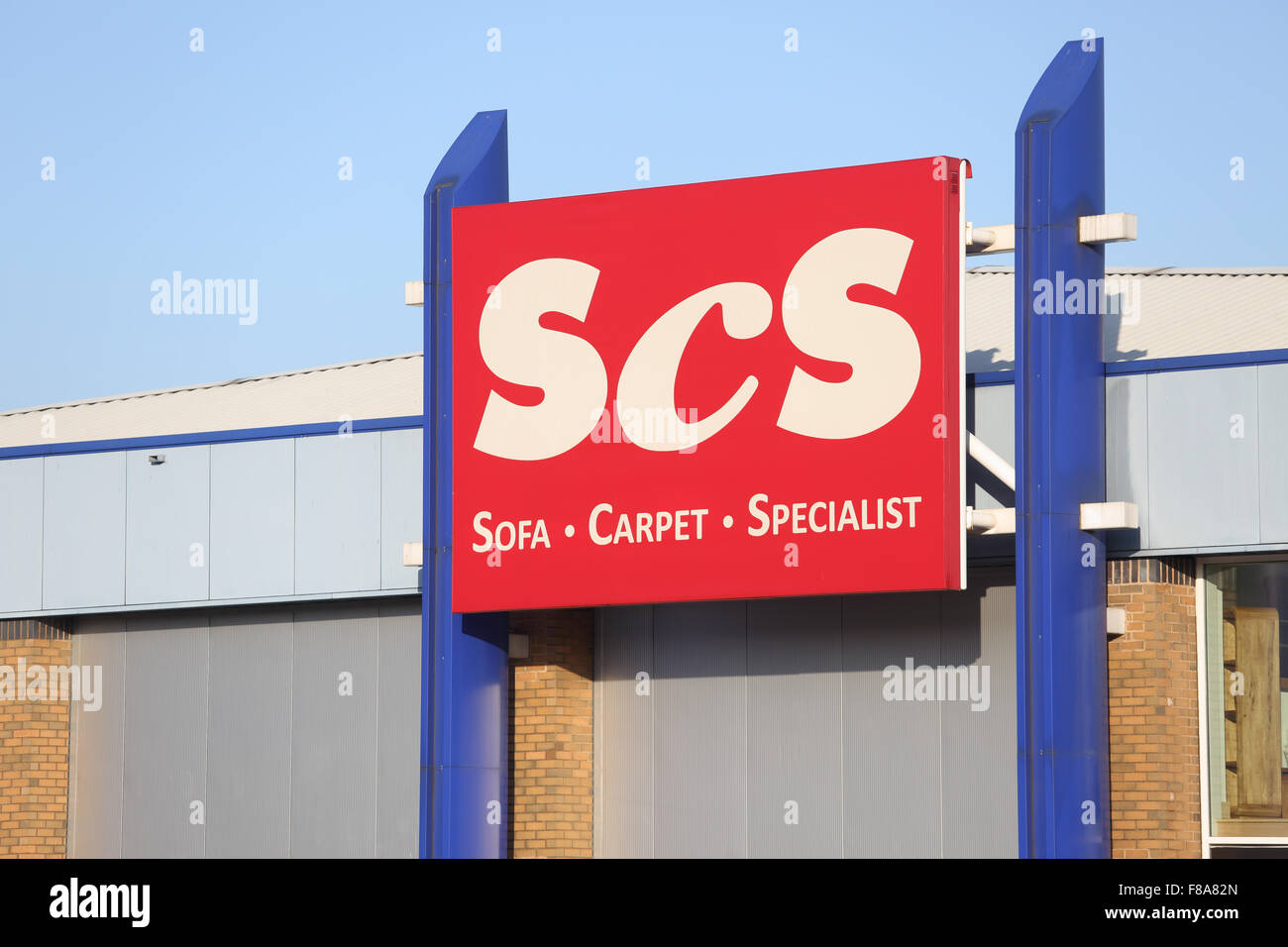 Scs store hi-res stock photography and images - Alamy