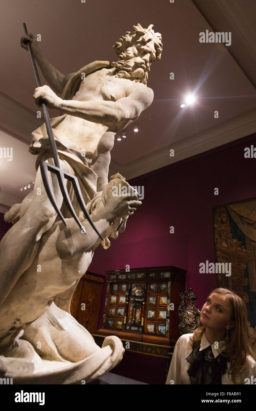 Neptune triton bernini hi-res stock photography and images - Alamy