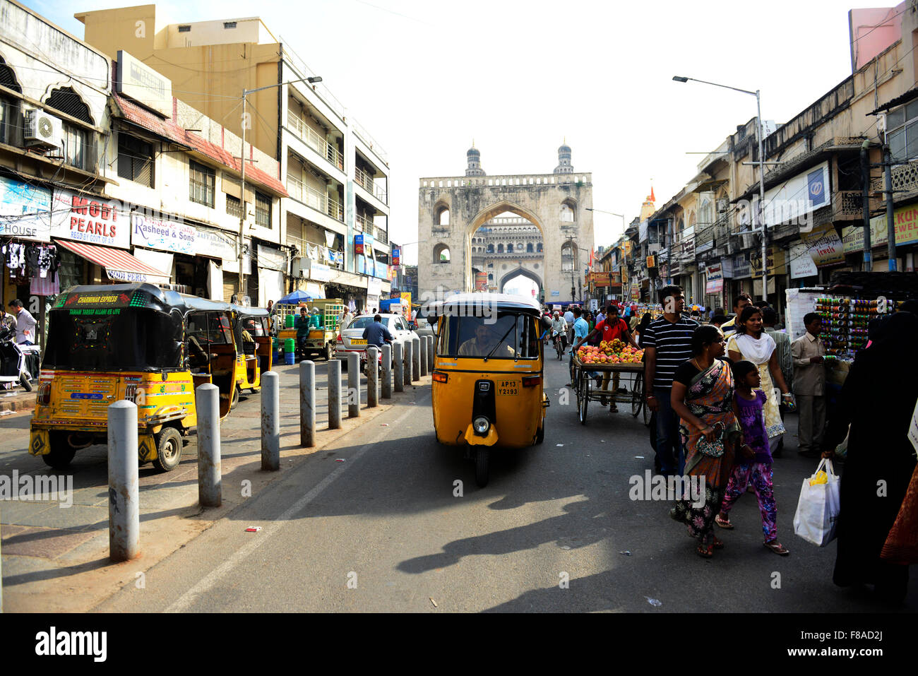 The bustling bazaars in Hyderabad, India Stock Photo - Alamy