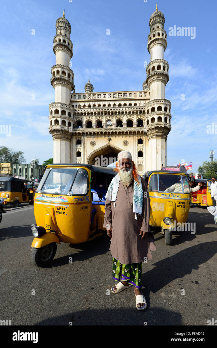 The beautiful Charminar monument and the bustling markets around it ...