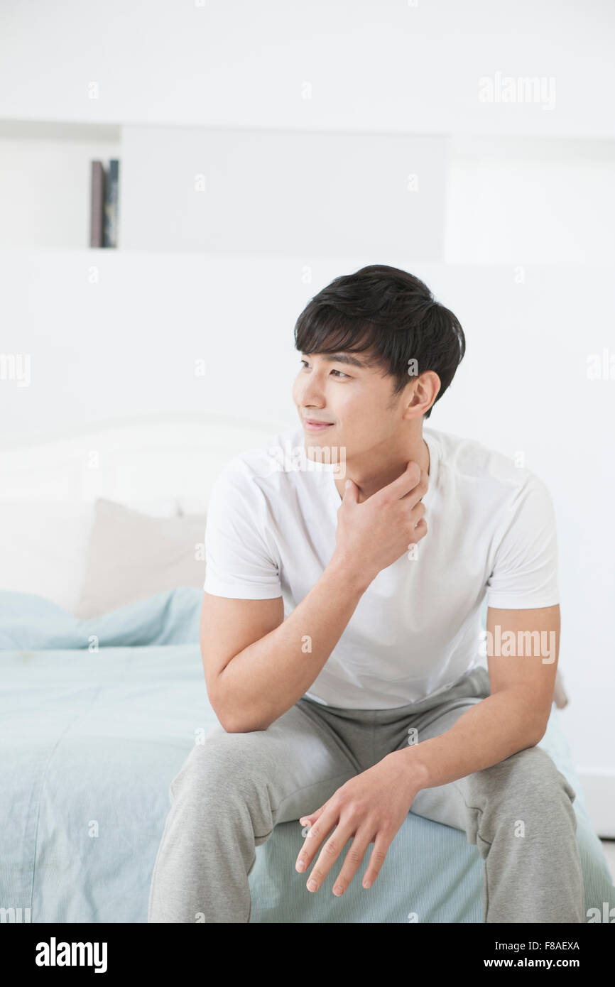 Man sitting corner hi-res stock photography and images - Alamy