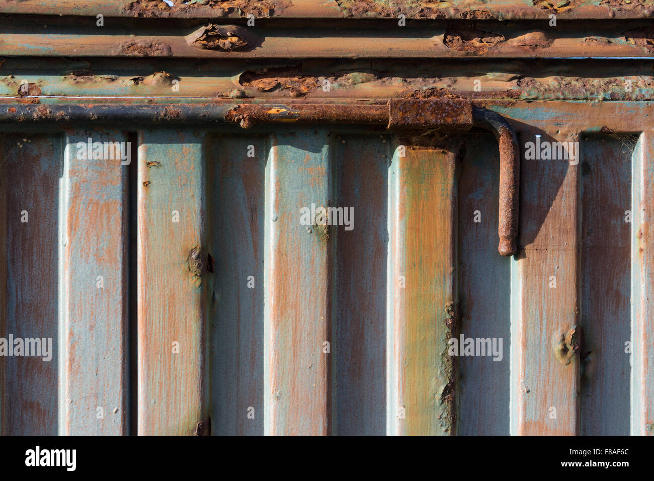 old rusty metal bolt / rusted locking bar Stock Photo - Alamy
