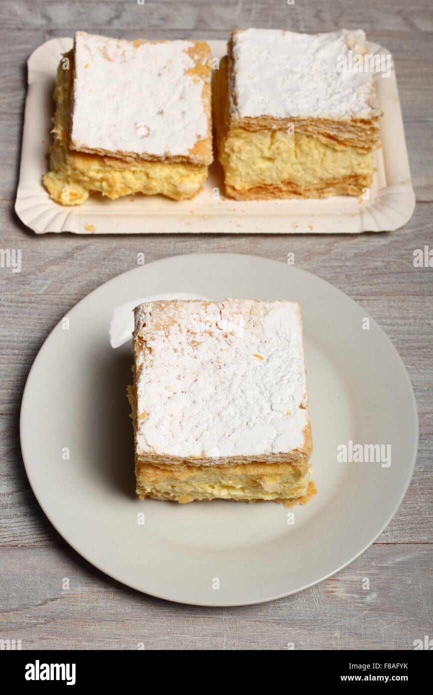 Kremowka cake hi-res stock photography and images - Alamy