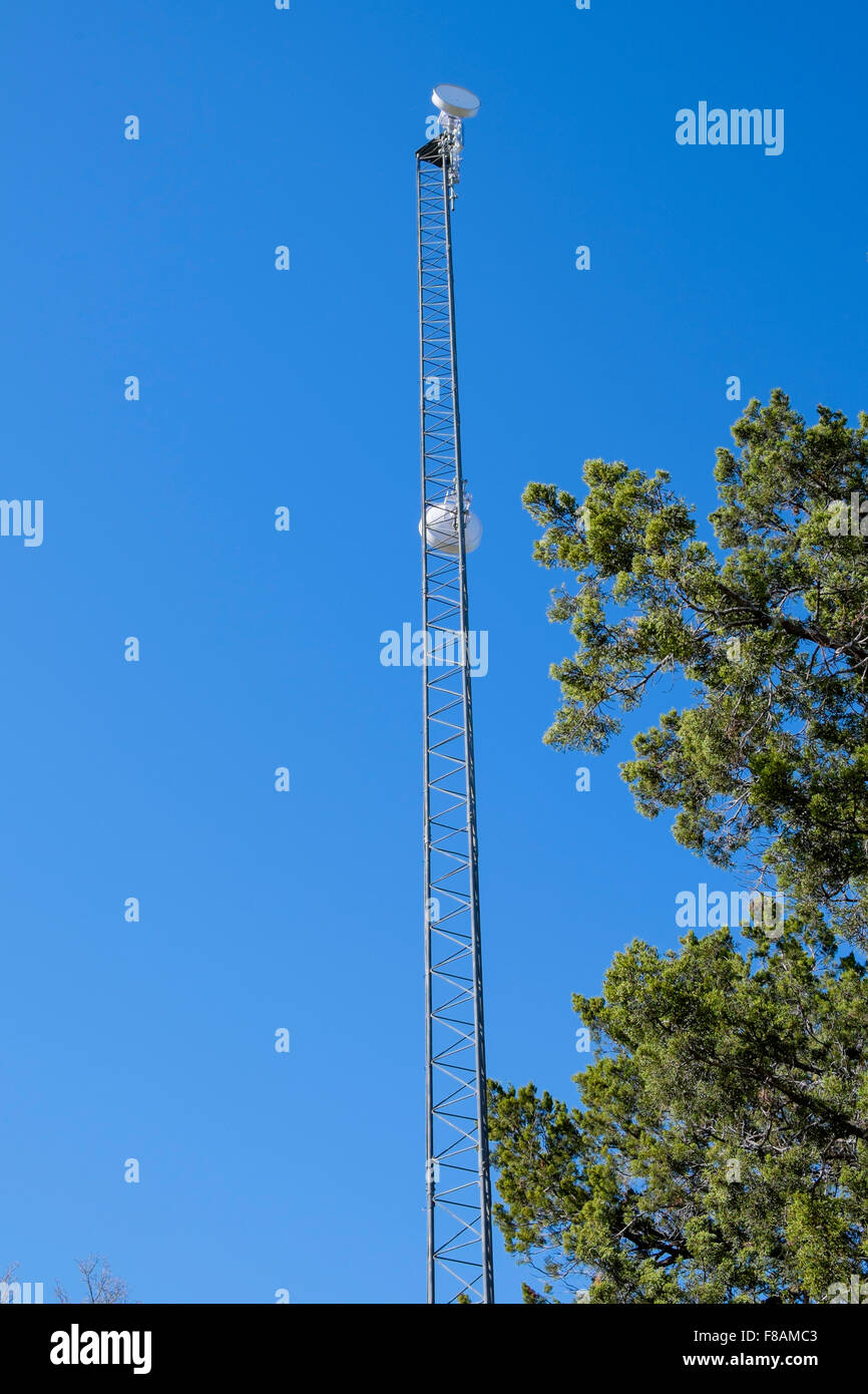 Wireless Internet Tower Stock Photos & Wireless Internet Tower Stock ...