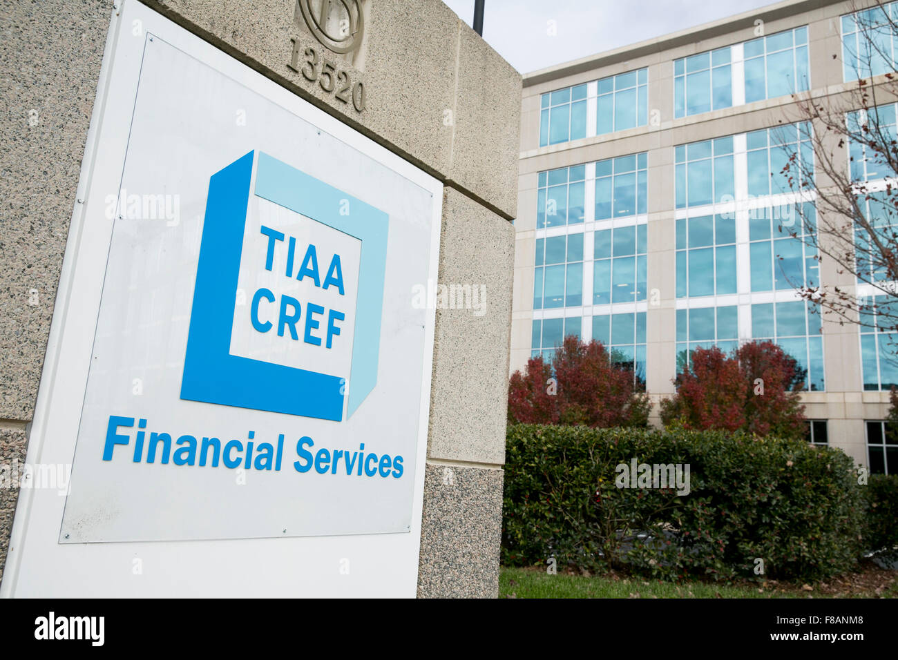 Tiaa Cref Logo
